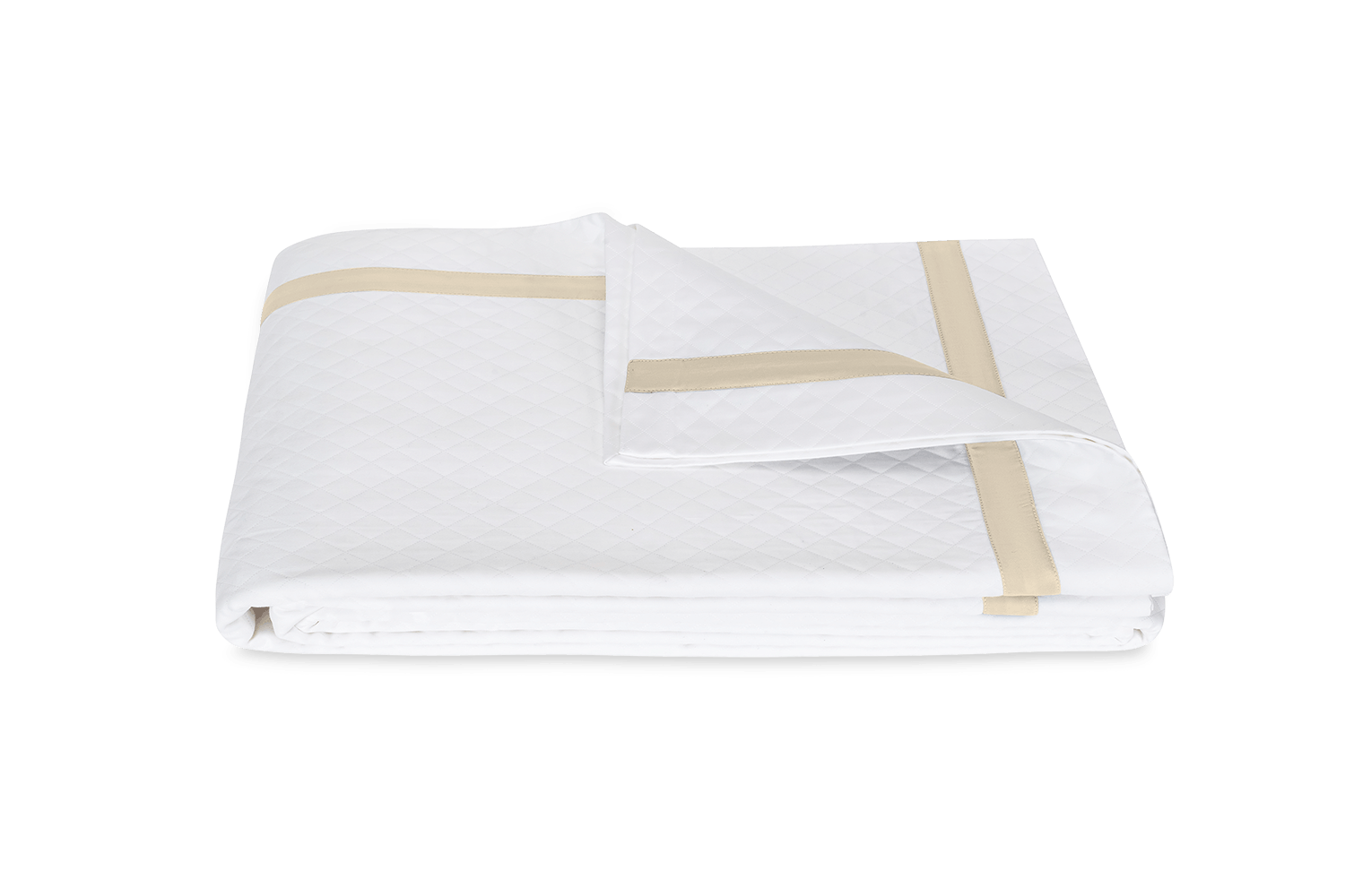 Lowell Matelassé Coverlet | Matouk Luxury Linens