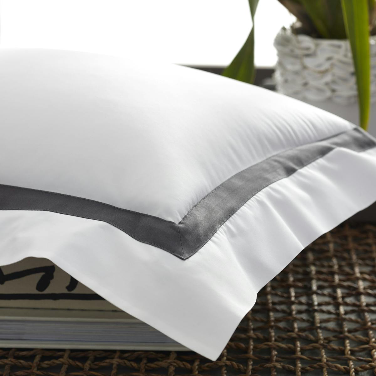 Everything You Need to Know About Thread Count | Matouk Luxury Linens